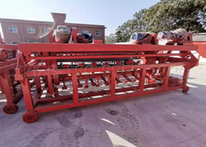 Poultry Composting Machine | Trench, Windrow & Static Compost Tech